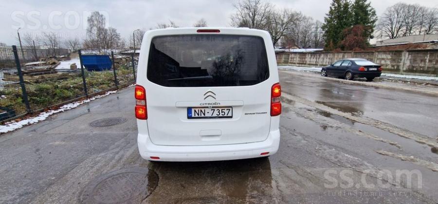 White Citroen Jumpy 2017 in Jelgava, with an engine capacity of 1.60 L and mileage of 295 thousand km for 13000 €, photo 4 on AUTOMOTO.COM.LV