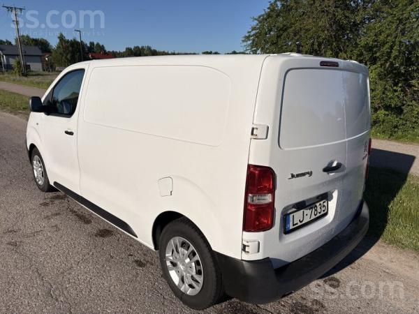Balts Citroen Jumpy 2018 Rīga, ar dzinēja tilpumu 1.60 L un nobraukumu 131 tūkst. km par 8990 €, foto 3 vietnē AUTOMOTO.COM.LV