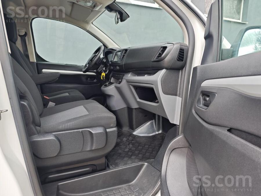 Balts Citroen Jumpy 2018 Ogre, ar dzinēja tilpumu 2.00 L un nobraukumu 184 tūkst. km par 11750 €, foto 9 vietnē AUTOMOTO.COM.LV