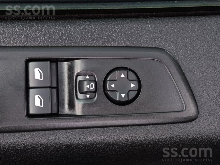 Balts Citroen Jumpy 2018 Ogre, ar dzinēja tilpumu 2.00 L un nobraukumu 184 tūkst. km par 11750 €, foto 12 vietnē AUTOMOTO.COM.LV