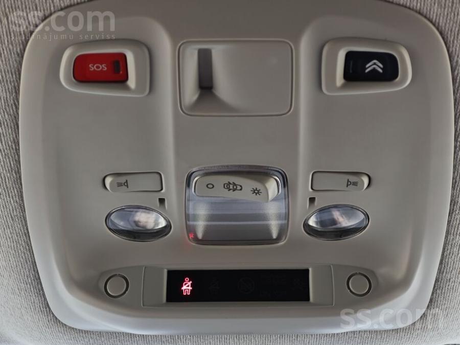 Balts Citroen Jumpy 2018 Ogre, ar dzinēja tilpumu 2.00 L un nobraukumu 184 tūkst. km par 11750 €, foto 14 vietnē AUTOMOTO.COM.LV