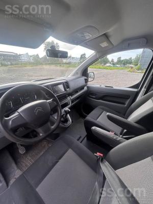 Balts Citroen Jumpy 2018 Rīga, ar dzinēja tilpumu 2.00 L un nobraukumu 257 tūkst. km par 10600 €, foto 5 vietnē AUTOMOTO.COM.LV
