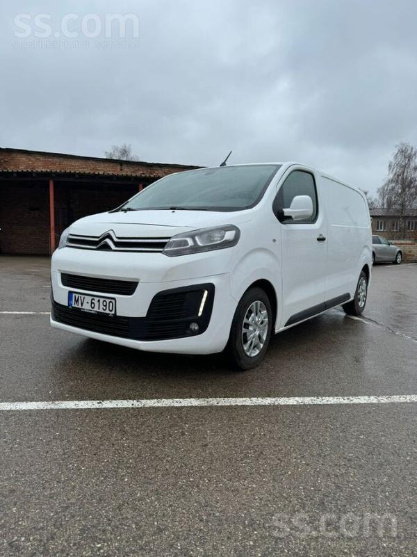 White Citroen Jumpy 2019 in Jelgava, with an engine capacity of 1.60 L and mileage of 143 thousand km for 9500 €, photo 2 on AUTOMOTO.COM.LV