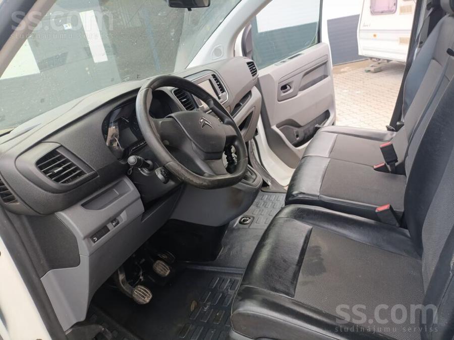 Balts Citroen Jumpy 2020 Rīga, ar dzinēja tilpumu 1.50 L un nobraukumu 223 tūkst. km par 8600 €, foto 6 vietnē AUTOMOTO.COM.LV