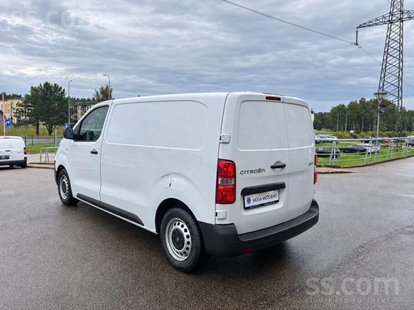 White Citroen Jumpy 2026 in Riga, with an engine capacity of 2.20 L and mileage of 0 thousand km for 32400 €, photo 8 on AUTOMOTO.COM.LV