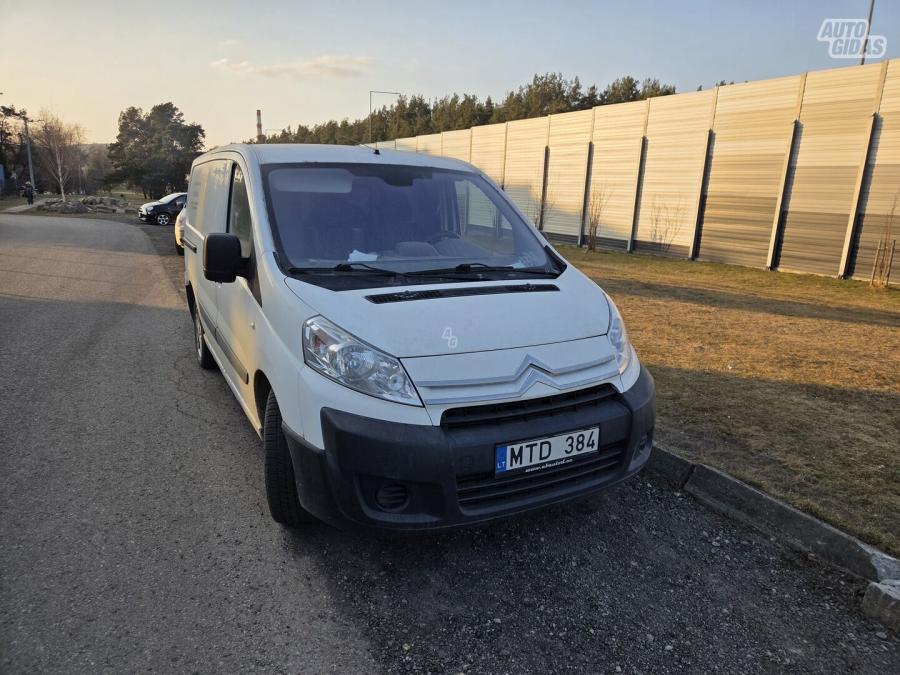 Balts Citroen Jumpy 2011 Viļņa, ar dzinēja tilpumu 2.00 L un nobraukumu 490 tūkst. km par 1350 €, foto 3 vietnē AUTOMOTO.COM.LV