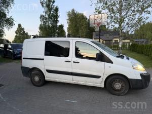 White Citroen Jumpy 2015 in Riga, with an engine capacity of 1.60 L and mileage of 276 thousand km for 2100 €, photo 5 on AUTOMOTO.COM.LV