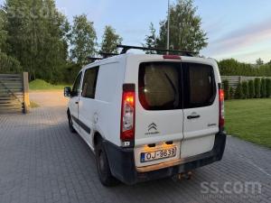 White Citroen Jumpy 2015 in Riga, with an engine capacity of 1.60 L and mileage of 276 thousand km for 2100 €, photo 6 on AUTOMOTO.COM.LV