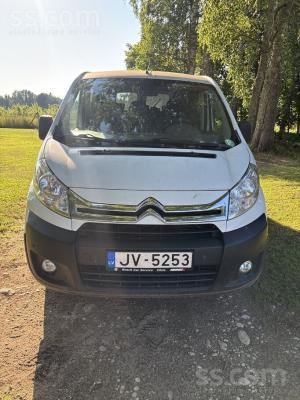 White Citroen Jumpy 2015 in Cesis, with an engine capacity of 2.00 L and mileage of 315 thousand km for 2700 €, photo  on AUTOMOTO.COM.LV