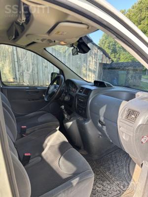 White Citroen Jumpy 2015 in Cesis, with an engine capacity of 2.00 L and mileage of 315 thousand km for 2700 €, photo 8 on AUTOMOTO.COM.LV