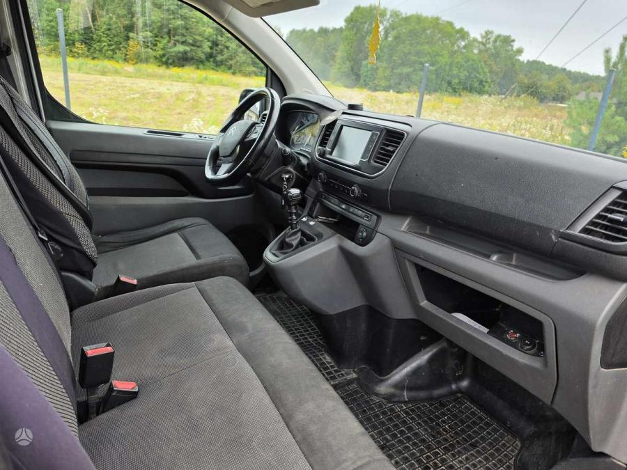 Balts Citroen Jumpy 2017 Viļņa, ar dzinēja tilpumu 2.00 L un nobraukumu 314 tūkst. km par 4840 €, foto 7 vietnē AUTOMOTO.COM.LV