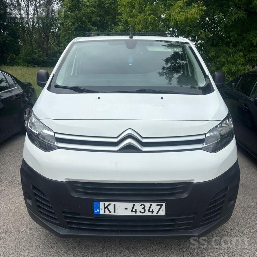 Balts Citroen Jumpy 2017 Rīga, ar dzinēja tilpumu 2.00 L un nobraukumu 201 tūkst. km par 8000 €, foto 1 vietnē AUTOMOTO.COM.LV