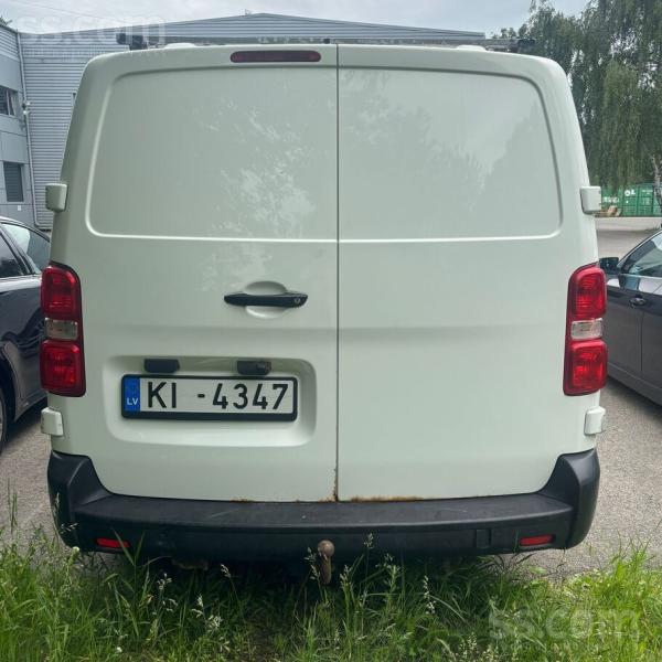 Balts Citroen Jumpy 2017 Rīga, ar dzinēja tilpumu 2.00 L un nobraukumu 201 tūkst. km par 8000 €, foto 8 vietnē AUTOMOTO.COM.LV