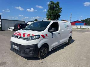 Balts Citroen Jumpy 2018 Kauņa, ar dzinēja tilpumu 1.56 L un nobraukumu 296 tūkst. km par 6999 €, foto  vietnē AUTOMOTO.COM.LV