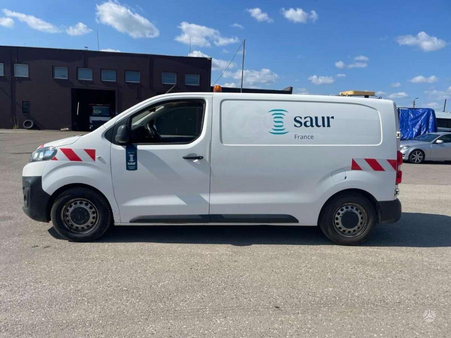 Balts Citroen Jumpy 2018 Kauņa, ar dzinēja tilpumu 1.56 L un nobraukumu 296 tūkst. km par 6999 €, foto 3 vietnē AUTOMOTO.COM.LV