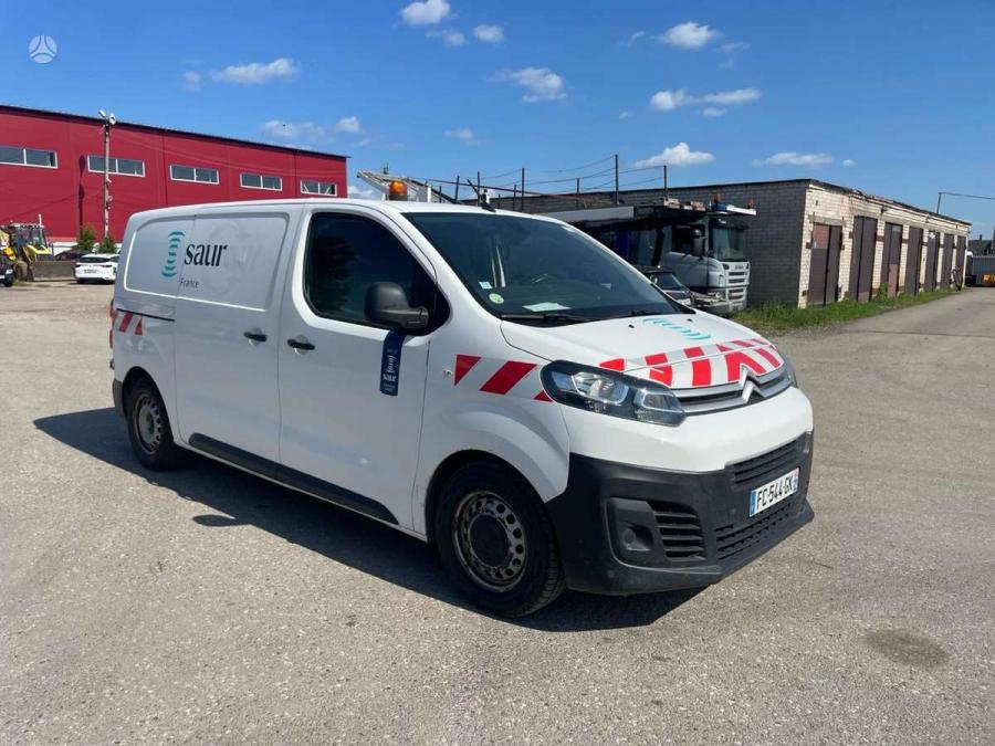 Balts Citroen Jumpy 2018 Kauņa, ar dzinēja tilpumu 1.56 L un nobraukumu 296 tūkst. km par 6999 €, foto 8 vietnē AUTOMOTO.COM.LV