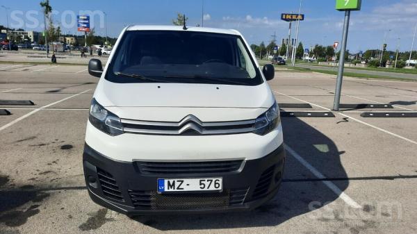 Balts Citroen Jumpy 2018 Rīga, ar dzinēja tilpumu 2.00 L un nobraukumu 167 tūkst. km par 10500 €, foto 3 vietnē AUTOMOTO.COM.LV