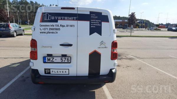 Balts Citroen Jumpy 2018 Rīga, ar dzinēja tilpumu 2.00 L un nobraukumu 167 tūkst. km par 10500 €, foto 4 vietnē AUTOMOTO.COM.LV