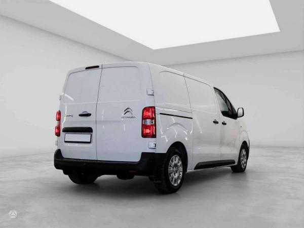 Balts Citroen Jumpy 2018 Kauņa, ar dzinēja tilpumu 2.00 L un nobraukumu 325 tūkst. km par 5990 €, foto 4 vietnē AUTOMOTO.COM.LV