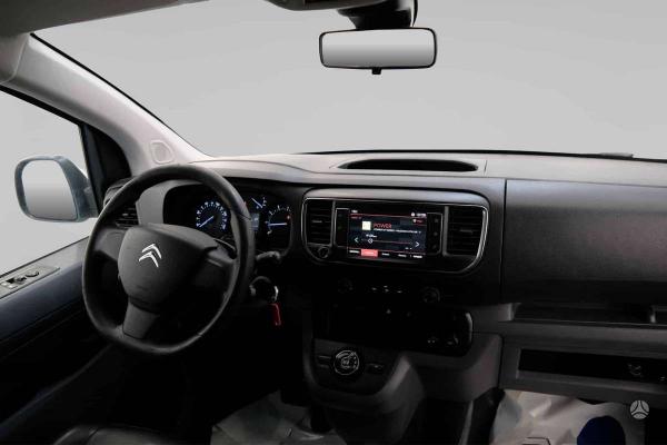 Balts Citroen Jumpy 2018 Kauņa, ar dzinēja tilpumu 2.00 L un nobraukumu 325 tūkst. km par 5990 €, foto 9 vietnē AUTOMOTO.COM.LV