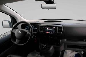 White Citroen Jumpy 2018 in Kaunas, with an engine capacity of 2.00 L and mileage of 325 thousand km for 5990 €, photo 9 on AUTOMOTO.COM.LV