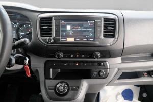 White Citroen Jumpy 2018 in Kaunas, with an engine capacity of 2.00 L and mileage of 325 thousand km for 5990 €, photo 10 on AUTOMOTO.COM.LV