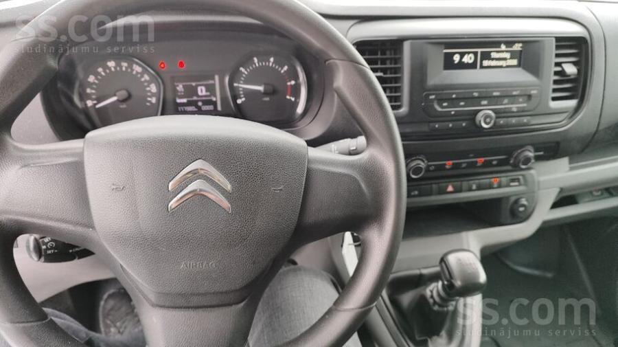 White Citroen Jumpy 2020 in Riga, with an engine capacity of 1.50 L and mileage of 184 thousand km for 8900 €, photo 7 on AUTOMOTO.COM.LV