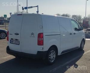 White Citroen Jumpy 2020 in Riga, with an engine capacity of 1.50 L and mileage of 184 thousand km for 8900 €, photo 12 on AUTOMOTO.COM.LV