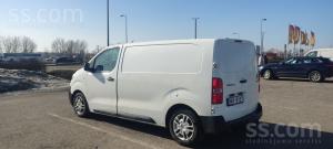 White Citroen Jumpy 2020 in Riga, with an engine capacity of 1.50 L and mileage of 184 thousand km for 8900 €, photo 13 on AUTOMOTO.COM.LV