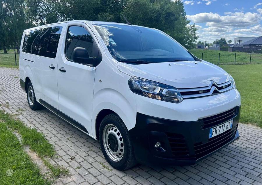 White Citroen Jumpy 2020 in Taurage, with an engine capacity of 2.00 L and mileage of 270 thousand km for 8900 €, photo 6 on AUTOMOTO.COM.LV
