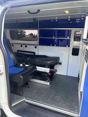 White Citroen Jumpy 2020 in Taurage, with an engine capacity of 2.00 L and mileage of 270 thousand km for 8900 €, photo 13 on AUTOMOTO.COM.LV