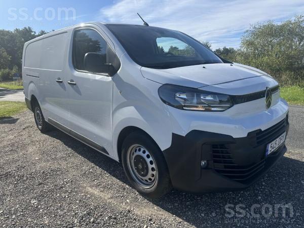 Balts Citroen Jumpy 2024 Tallina, ar dzinēja tilpumu 2.00 L un nobraukumu 29 tūkst. km par 23500 €, foto 3 vietnē AUTOMOTO.COM.LV