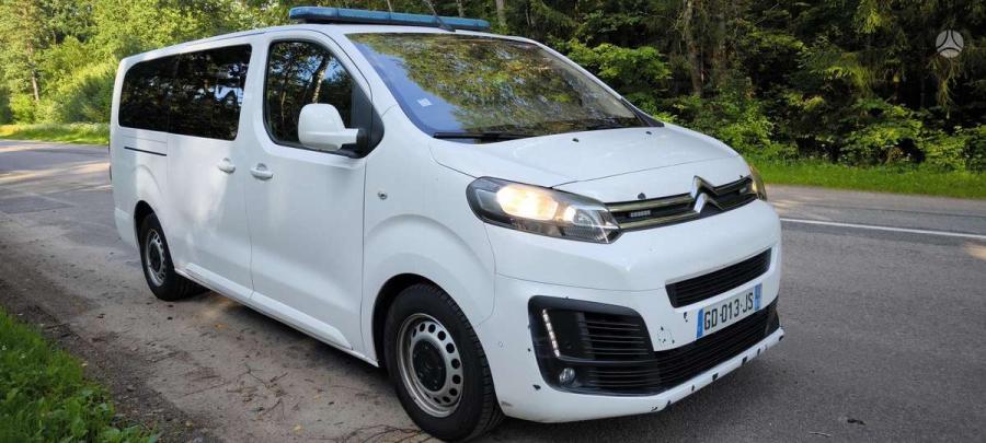 White Citroen Jumpy 2021 in Kaunas, with an engine capacity of 2.00 L and mileage of 280 thousand km for 7300 €, photo 1 on AUTOMOTO.COM.LV