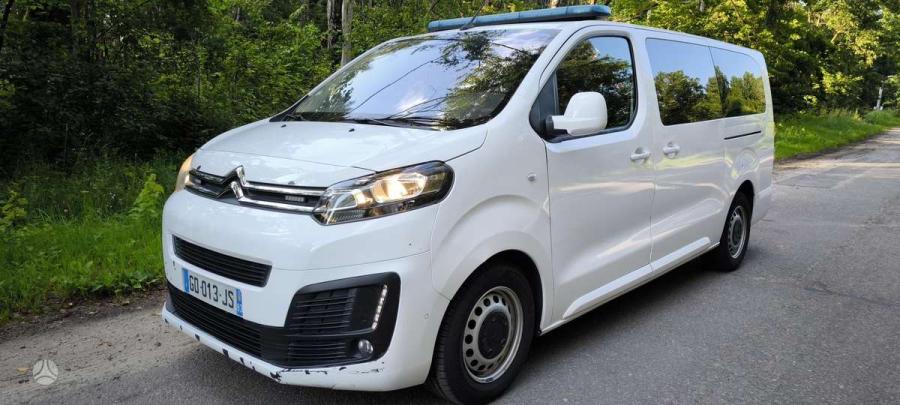 White Citroen Jumpy 2021 in Kaunas, with an engine capacity of 2.00 L and mileage of 280 thousand km for 7300 €, photo 4 on AUTOMOTO.COM.LV