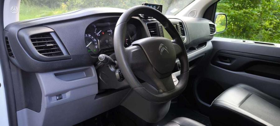 White Citroen Jumpy 2021 in Kaunas, with an engine capacity of 2.00 L and mileage of 280 thousand km for 7300 €, photo 21 on AUTOMOTO.COM.LV