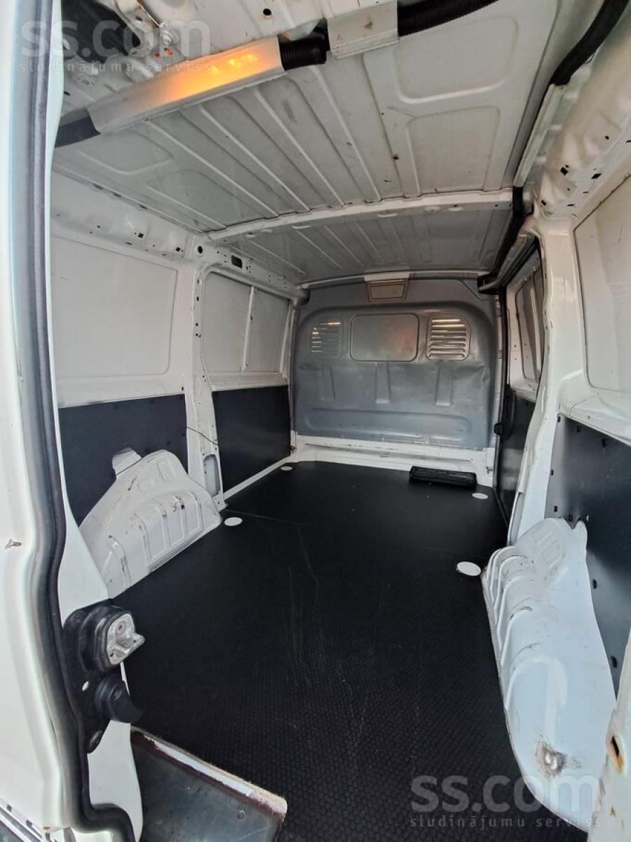Белый Ситроен Jumpy 2011 в Рига, объемом двигателя 1.60 л и пробегом 114 тыс. км за 3500 €, фото 9 на AUTOMOTO.COM.LV