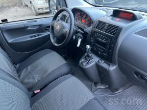 White Citroen Jumpy 2016 in Riga, with an engine capacity of 2.00 L and mileage of 352 thousand km for 4680 €, photo 15 on AUTOMOTO.COM.LV