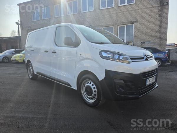White Citroen Jumpy 2021 in Rezekne, with an engine capacity of 2.00 L and mileage of 0 thousand km for 10550 €, photo 3 on AUTOMOTO.COM.LV