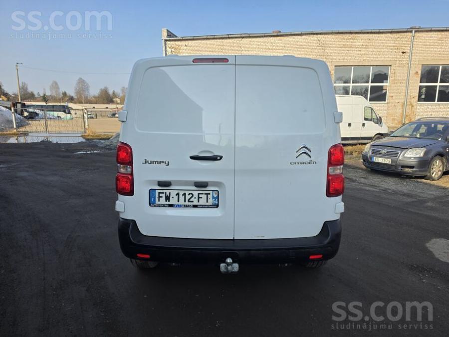 Balts Citroen Jumpy 2021 Rēzekne, ar dzinēja tilpumu 2.00 L un nobraukumu 0 tūkst. km par 10550 €, foto 9 vietnē AUTOMOTO.COM.LV