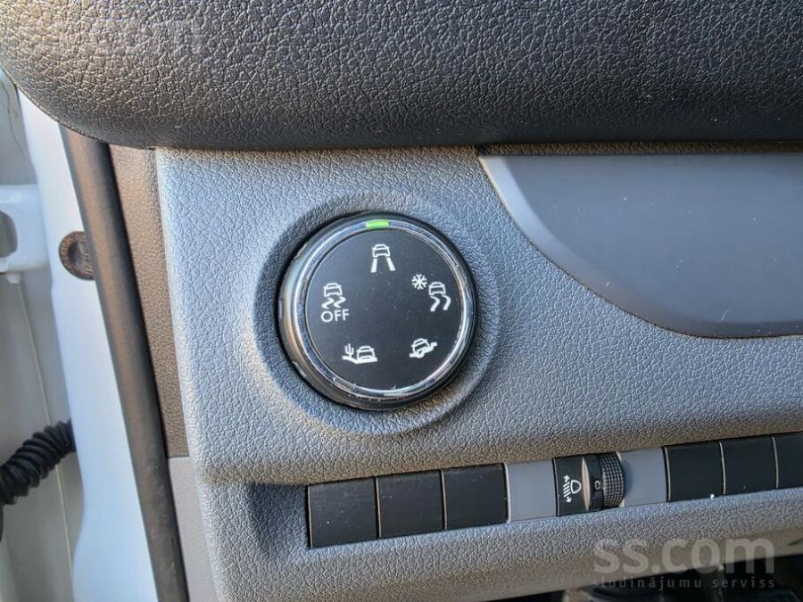 Balts Citroen Jumpy 2021 Rēzekne, ar dzinēja tilpumu 2.00 L un nobraukumu 0 tūkst. km par 10550 €, foto 20 vietnē AUTOMOTO.COM.LV