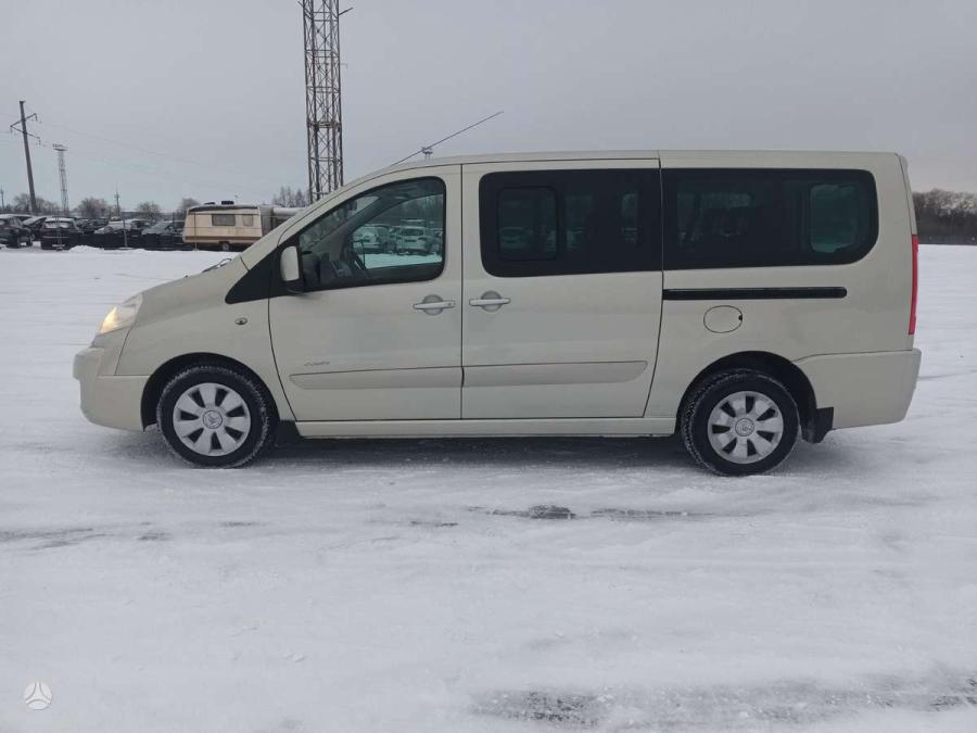 Yellow Citroen Jumpy 2008 in Marijampole, with an engine capacity of 2.00 L and mileage of 270 thousand km for 4450 €, photo 5 on AUTOMOTO.COM.LV