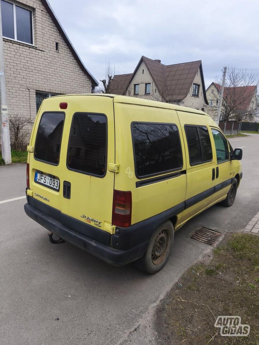 Yellow Citroen Jumpy 2004 in Kaunas, with an engine capacity of 2.00 L and mileage of 246 thousand km for 700 €, photo 6 on AUTOMOTO.COM.LV