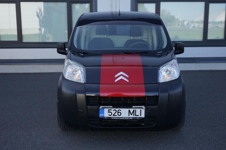 Melns Citroen Nemo 2008 Pērnava, ar dzinēja tilpumu 1.40 L un nobraukumu 259 tūkst. km par 2500 €, foto 5 vietnē AUTOMOTO.COM.LV