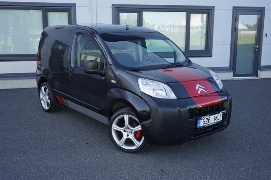 Melns Citroen Nemo 2008 Pērnava, ar dzinēja tilpumu 1.40 L un nobraukumu 259 tūkst. km par 2500 €, foto 6 vietnē AUTOMOTO.COM.LV