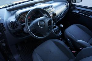Melns Citroen Nemo 2008 Pērnava, ar dzinēja tilpumu 1.40 L un nobraukumu 259 tūkst. km par 2500 €, foto 22 vietnē AUTOMOTO.COM.LV