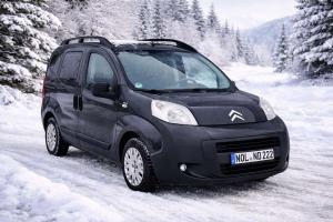 Melns Citroen Nemo 2010 Viļņa, ar dzinēja tilpumu 1.40 L un nobraukumu 194 tūkst. km par 2350 €, foto  vietnē AUTOMOTO.COM.LV