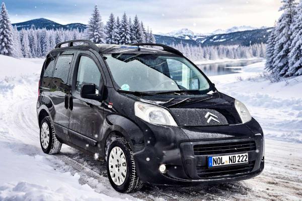 Black Citroen Nemo 2010 in Vilnius, with an engine capacity of 1.40 L and mileage of 194 thousand km for 2350 €, photo 2 on AUTOMOTO.COM.LV