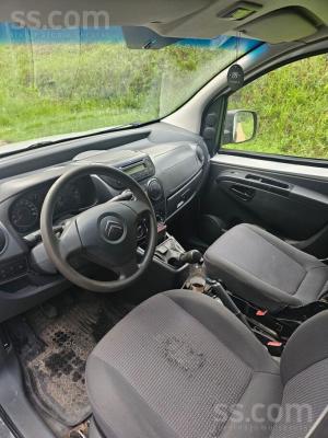 Pelēks Citroen Nemo 2009 Rīga, ar dzinēja tilpumu 1.40 L un nobraukumu 403 tūkst. km par 1650 €, foto 15 vietnē AUTOMOTO.COM.LV