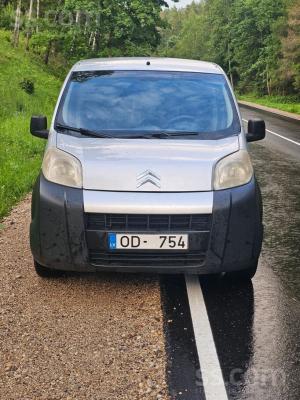 Pelēks Citroen Nemo 2009 Rīga, ar dzinēja tilpumu 1.40 L un nobraukumu 403 tūkst. km par 1650 €, foto  vietnē AUTOMOTO.COM.LV
