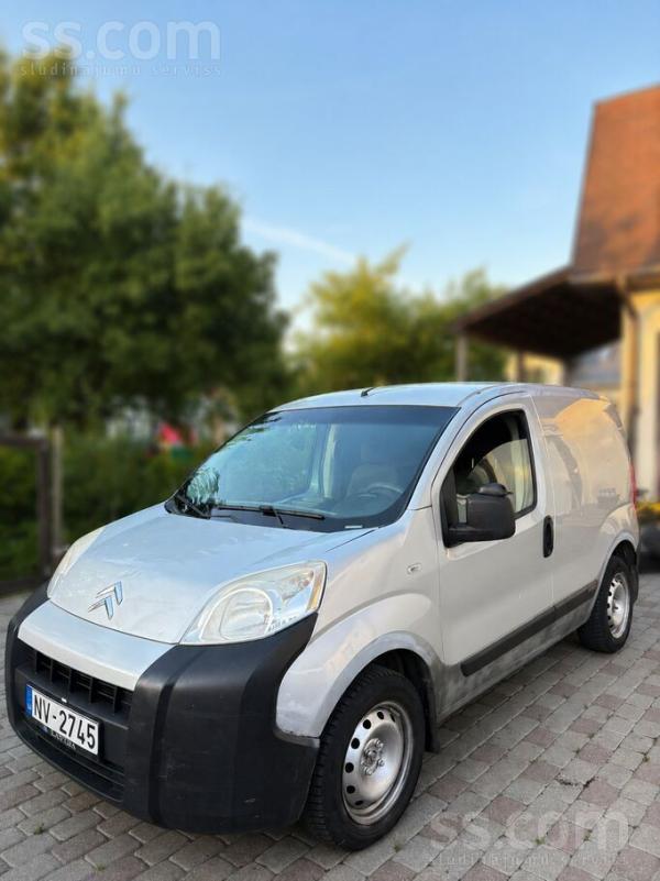 Pelēks Citroen Nemo 2013 Rīga, ar dzinēja tilpumu 1.40 L un nobraukumu 160 tūkst. km par 2600 €, foto 1 vietnē AUTOMOTO.COM.LV